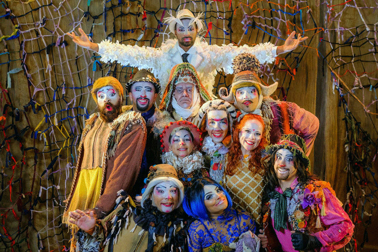 Tholl faz única apresentação de “Cirquin” em Barão - Rádio Ação FM